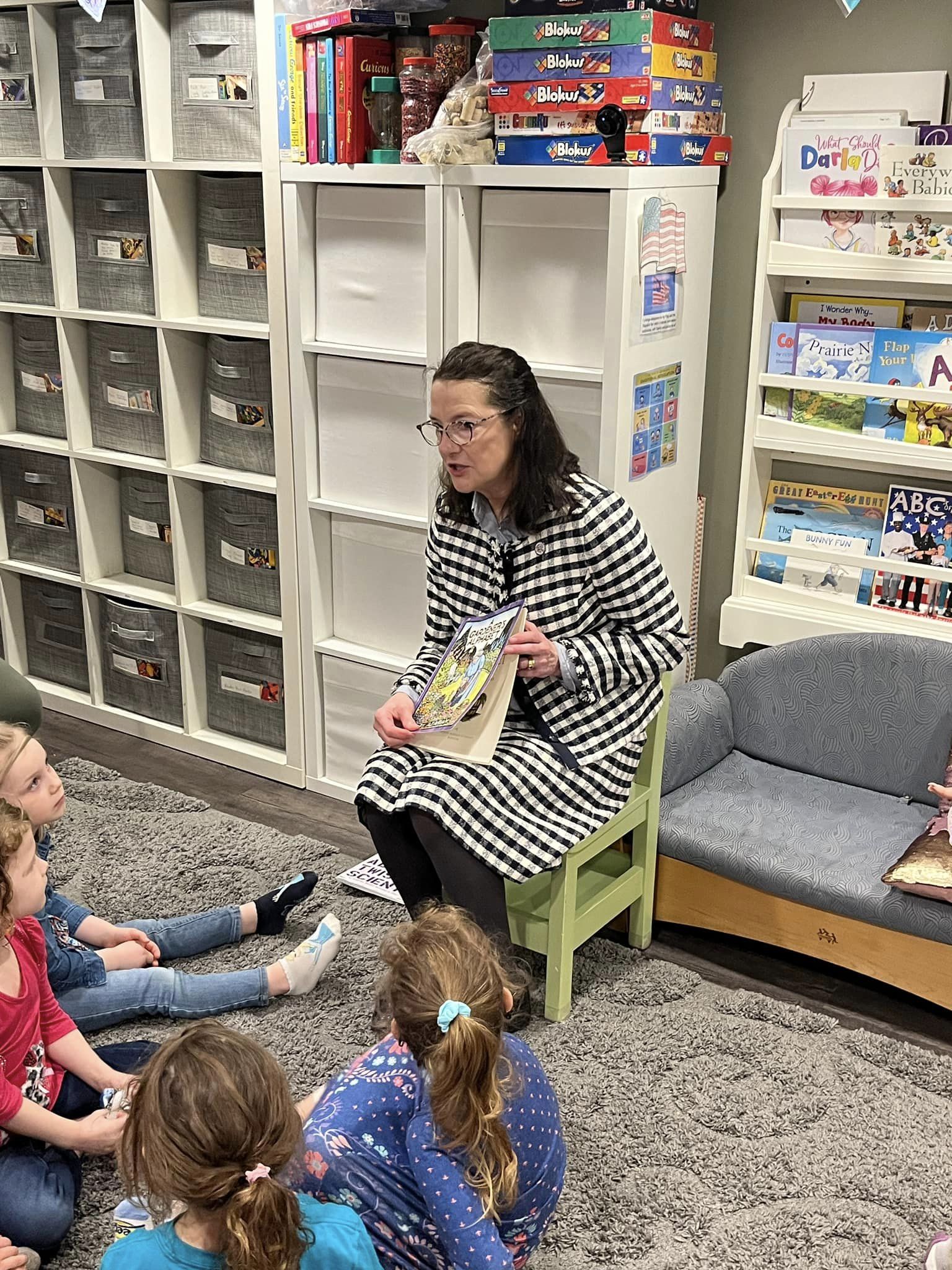 Story Time with Weekdays at Munday’s!!! - Amy Grant